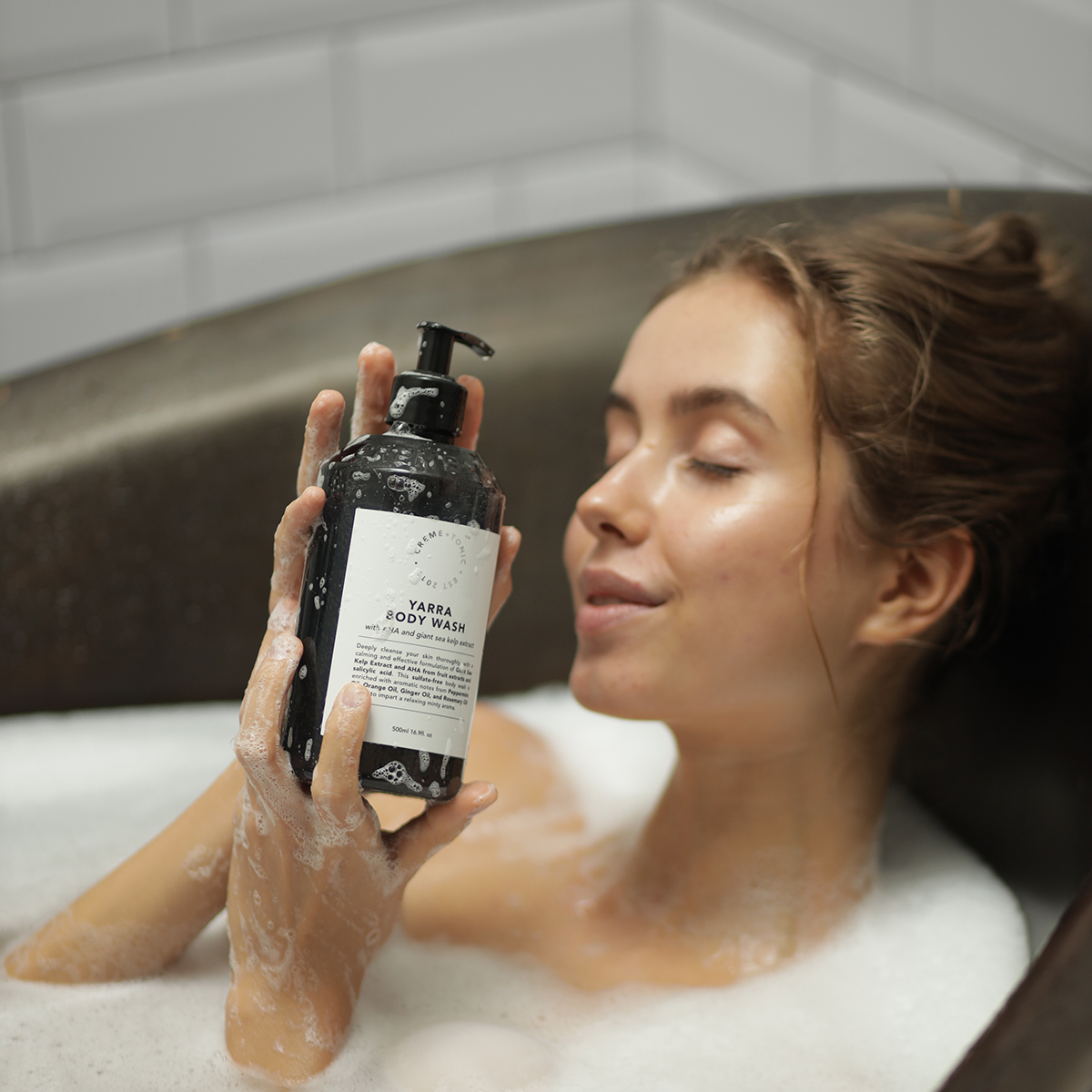 YARRA AHA Firming Body Wash – Creme and Tonic